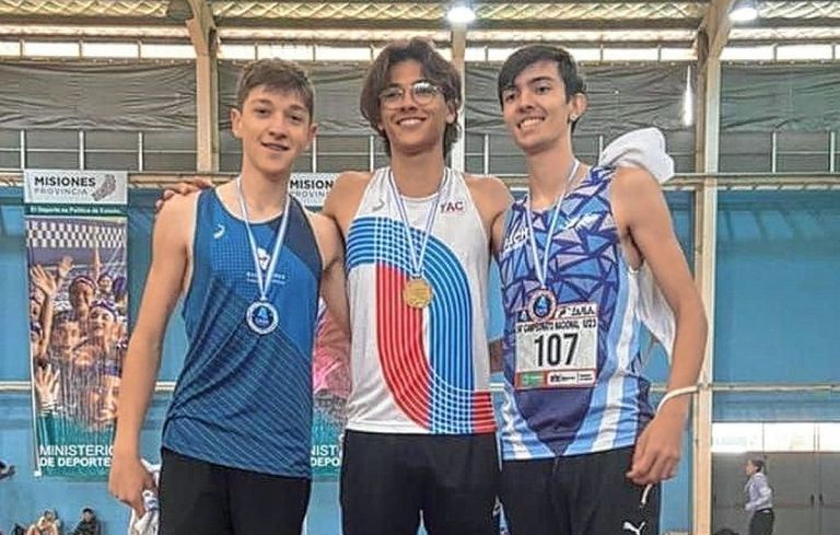 Taiel Mantello hizo podio en Posadas | Diario Crónica