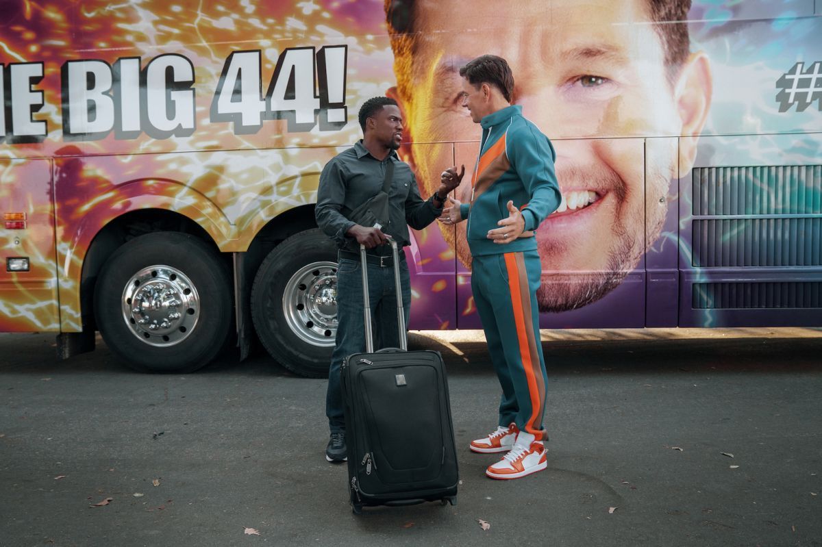 Crítica de “Tiempo para mí”, Mark Wahlberg salva de la catástrofe a la comedia de Kevin Hart ...