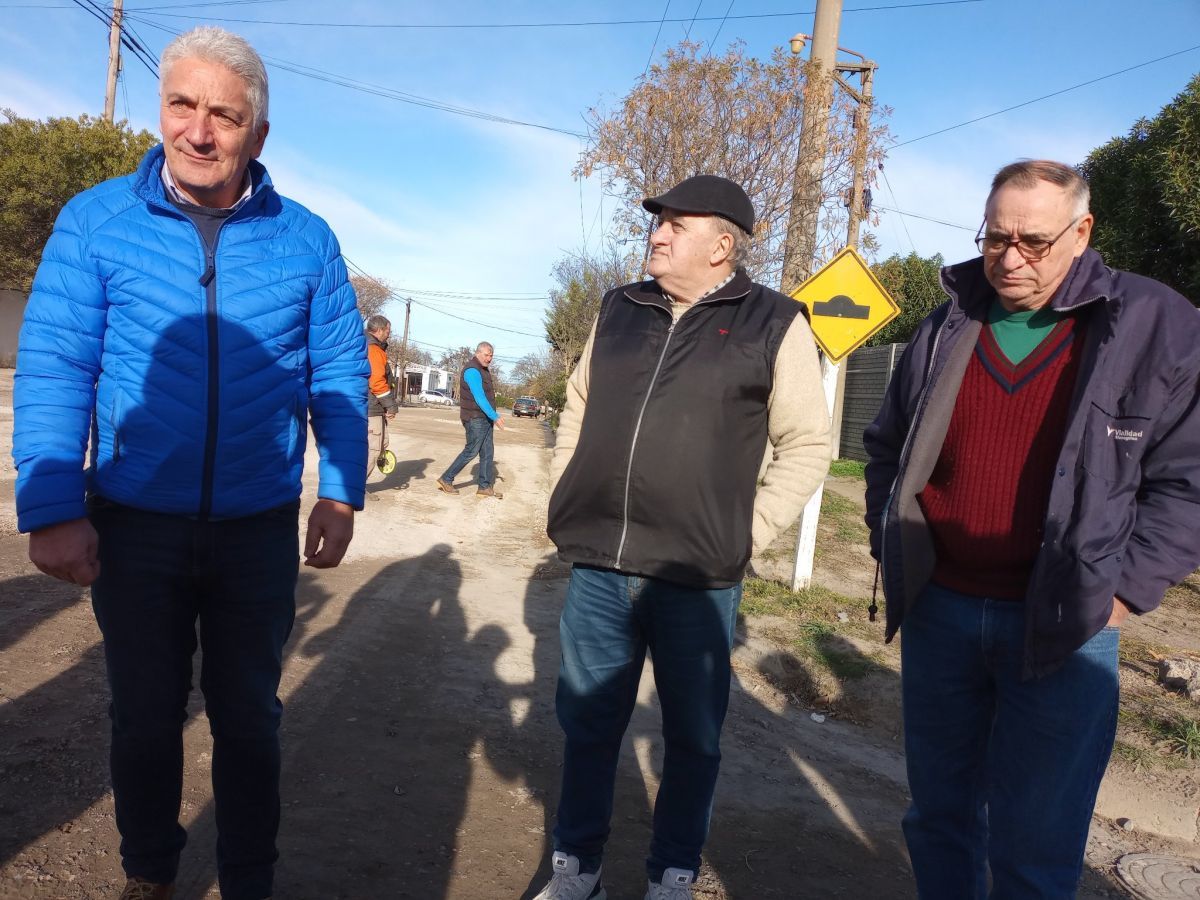 Tras muchos años de espera llegó el asfalto a la diagonal Mendoza en ...